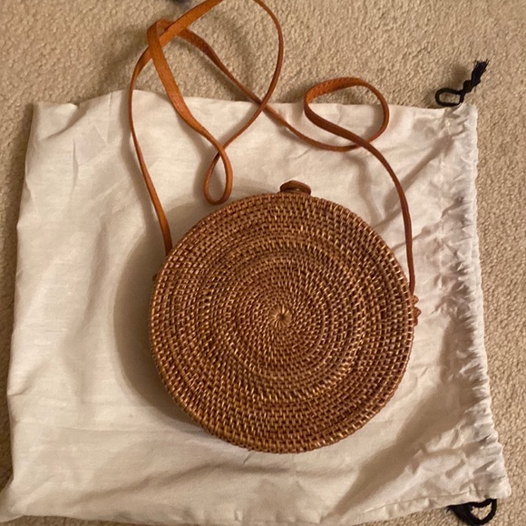 Bags | Circle Straw Crossbody Handbag With Leather Handle | Poshmark